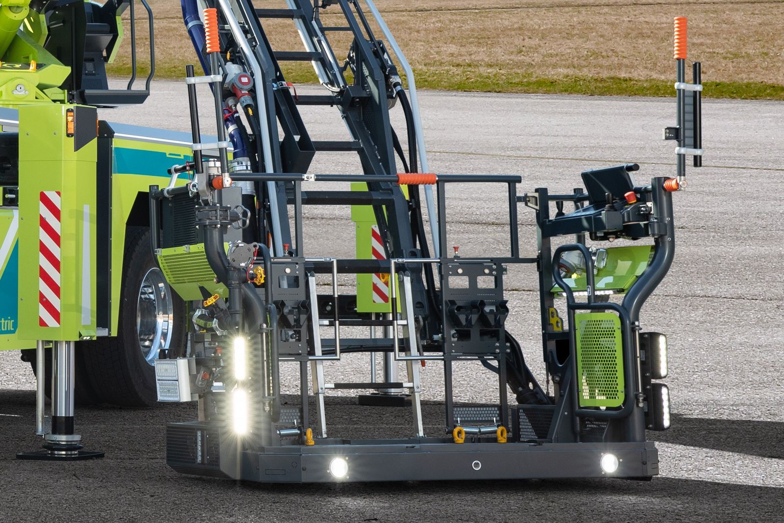 Rosenbauer E-Lineup | The L32A-XS electric aerial ladder.